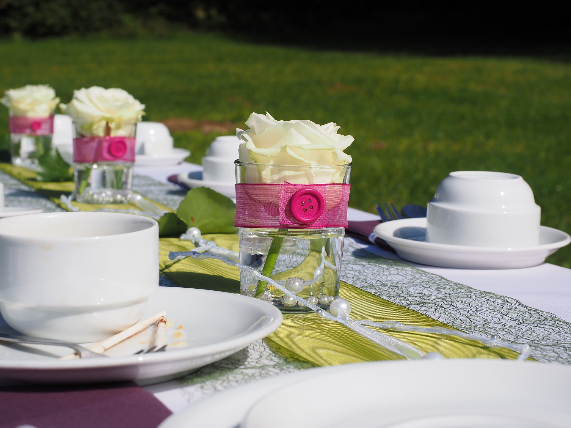 How To Rsvp To A Wedding Invitation By Email Wording And Etiquette